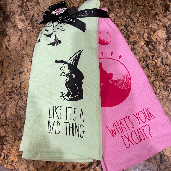 Rae Dunn | Kitchen | Rae Dunn Disney Wizard Of Oz 85th Anniversary ...